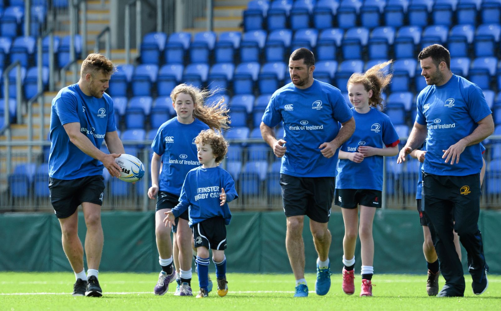 Leinster Rugby stars come out in force! - Bank of Ireland Group Website